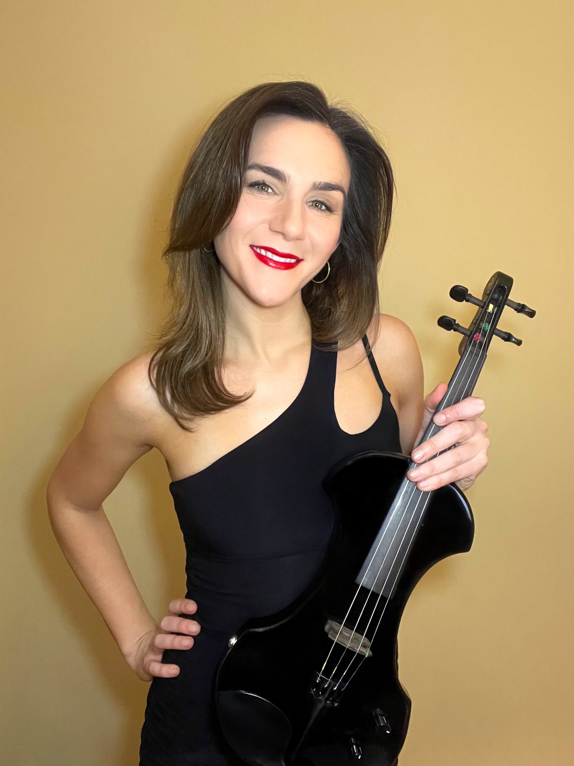 Monica Re Martin • Maestra